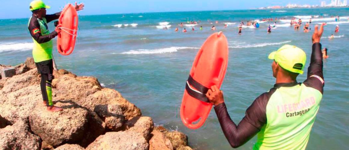 Guardavidas en Acción: Seguridad Acuática en Cartagena. - Denuncias ...