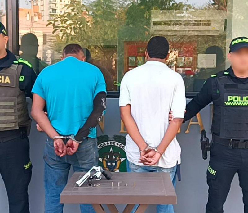 Dos personas resultaron heridas por disparos durante un atraco y ...